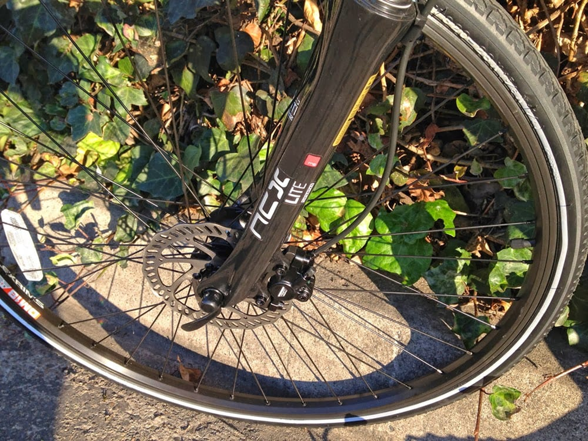 2013 Easy Motion Neo Carbon Review