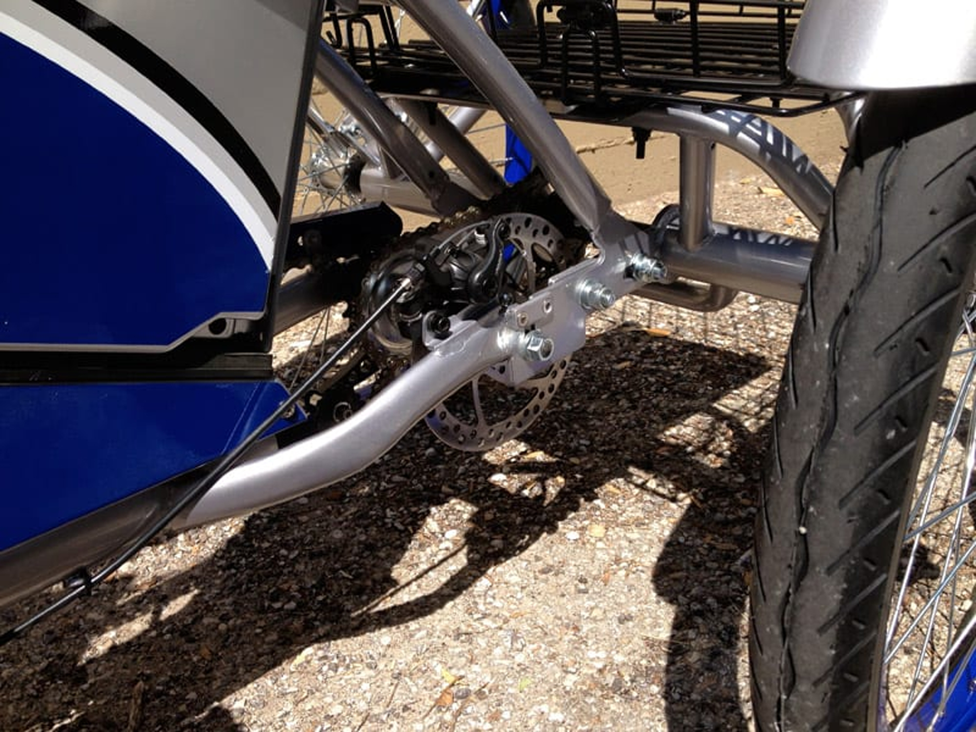 2013 eZip Tri-Ride Review