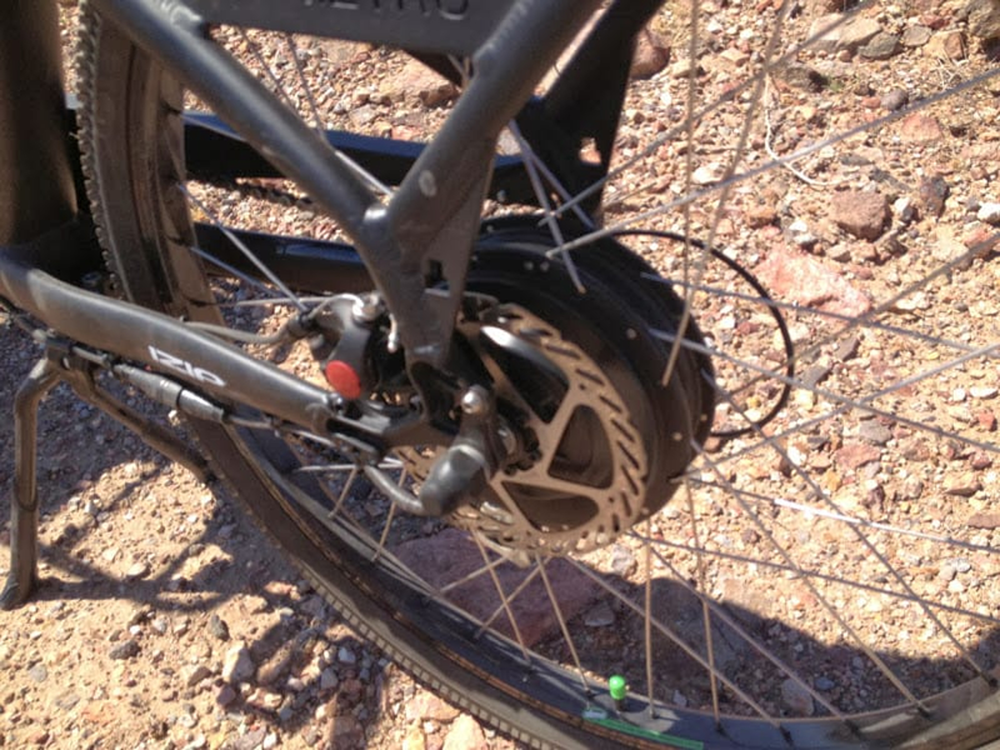 2014 IZIP E3 Metro Review