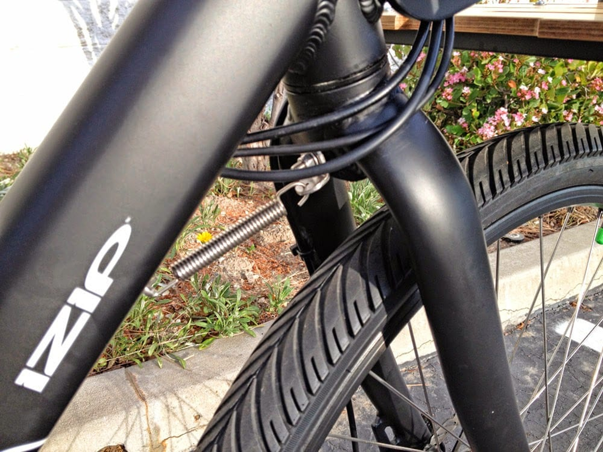 2014 IZIP E3 Metro Review