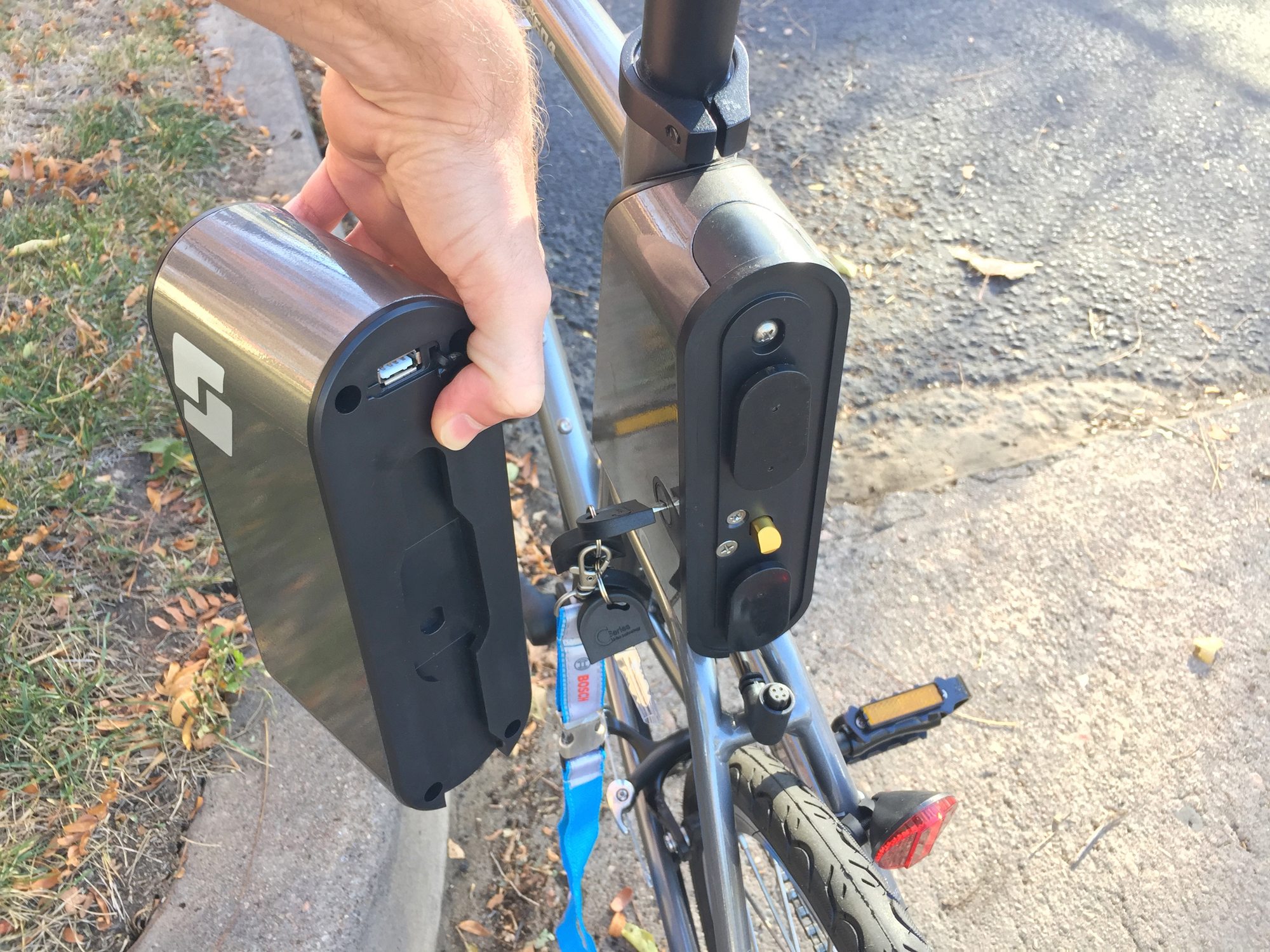 2016 Surface 604 YunBike C1 Review