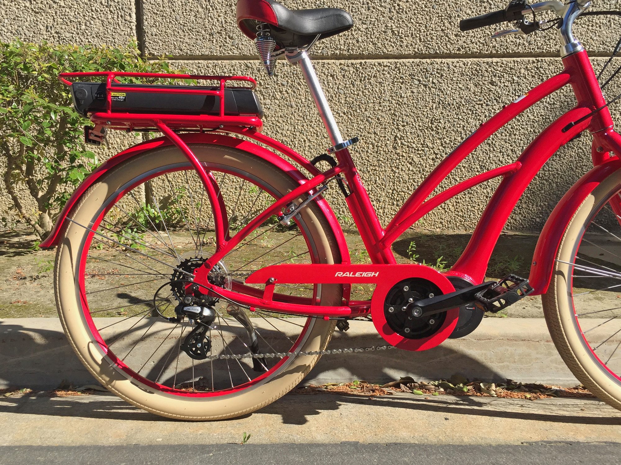 2017 Raleigh Retroglide iE Review