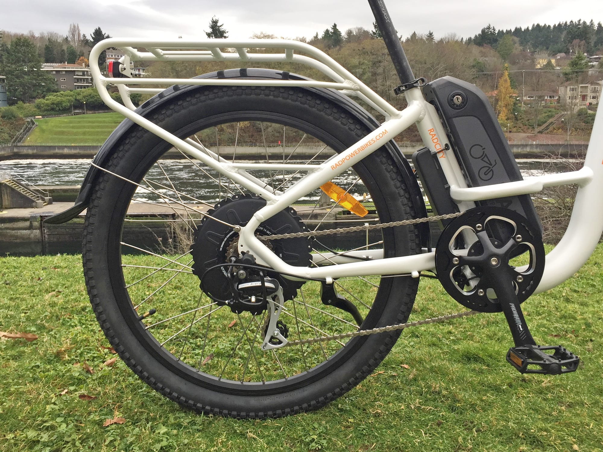 2018 Rad Power Bikes RadCity Step-Thru Review