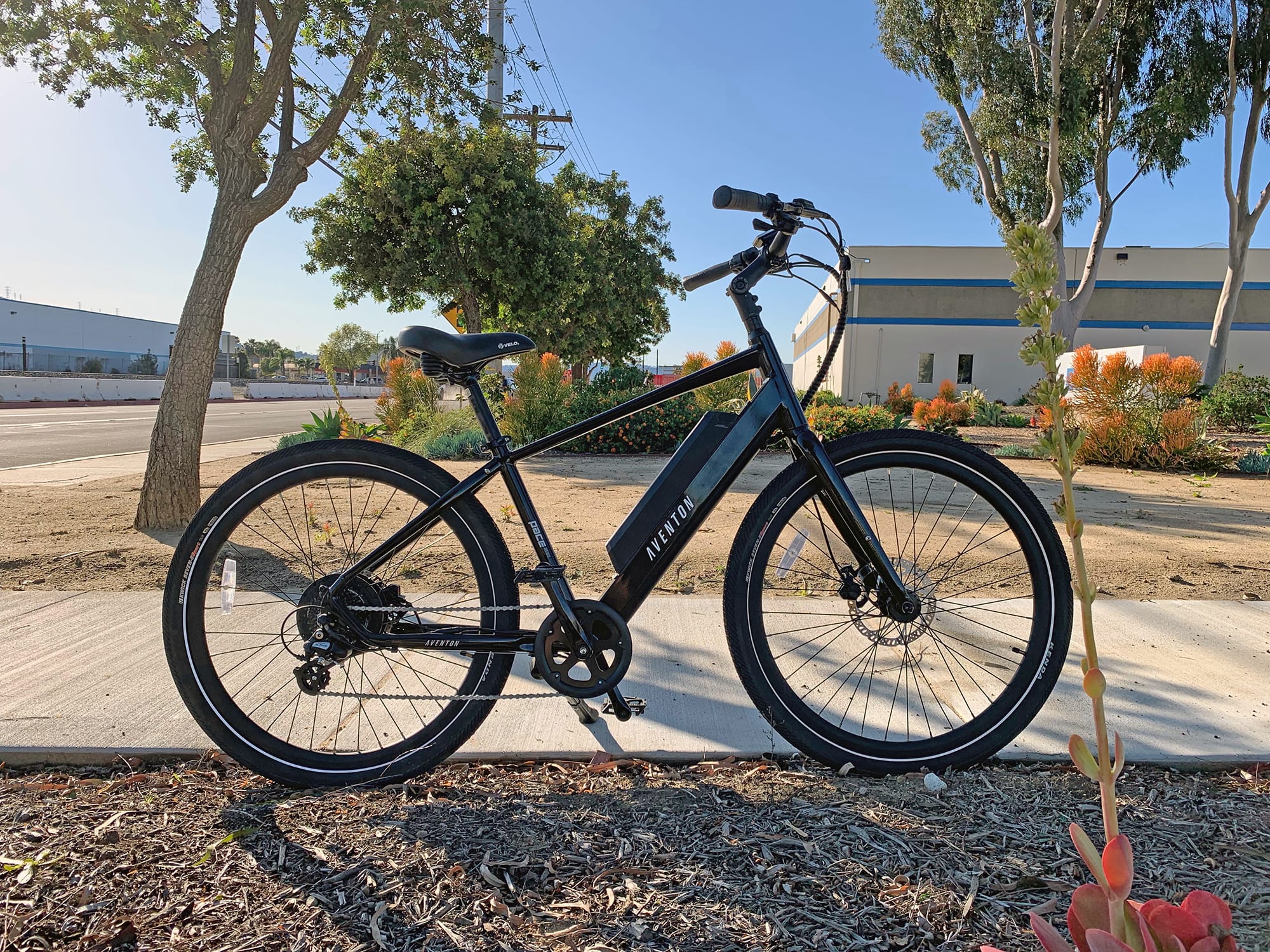 2019 Aventon Pace 500 Review